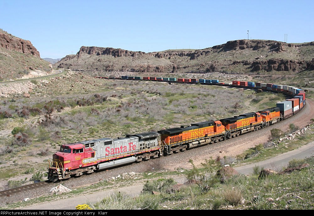 BNSF 667